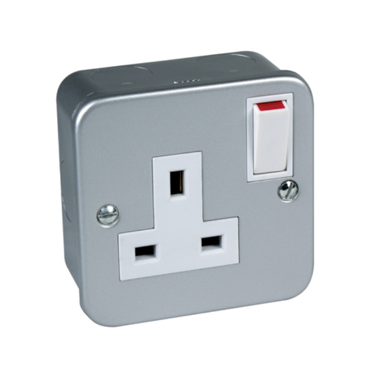 CED Metal Clad Single Switched Socket | UKES