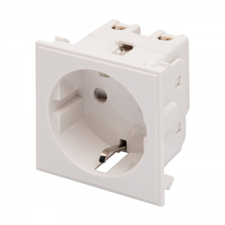Retrotouch White 16A Socket Module - 50x50mm | UKES