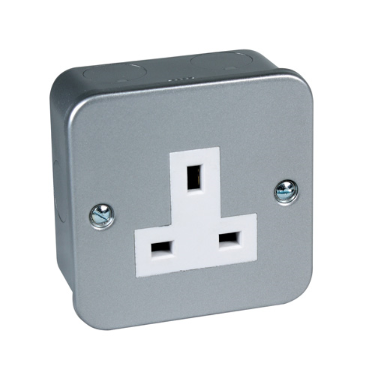 CED Metal Clad Single Socket | UKES