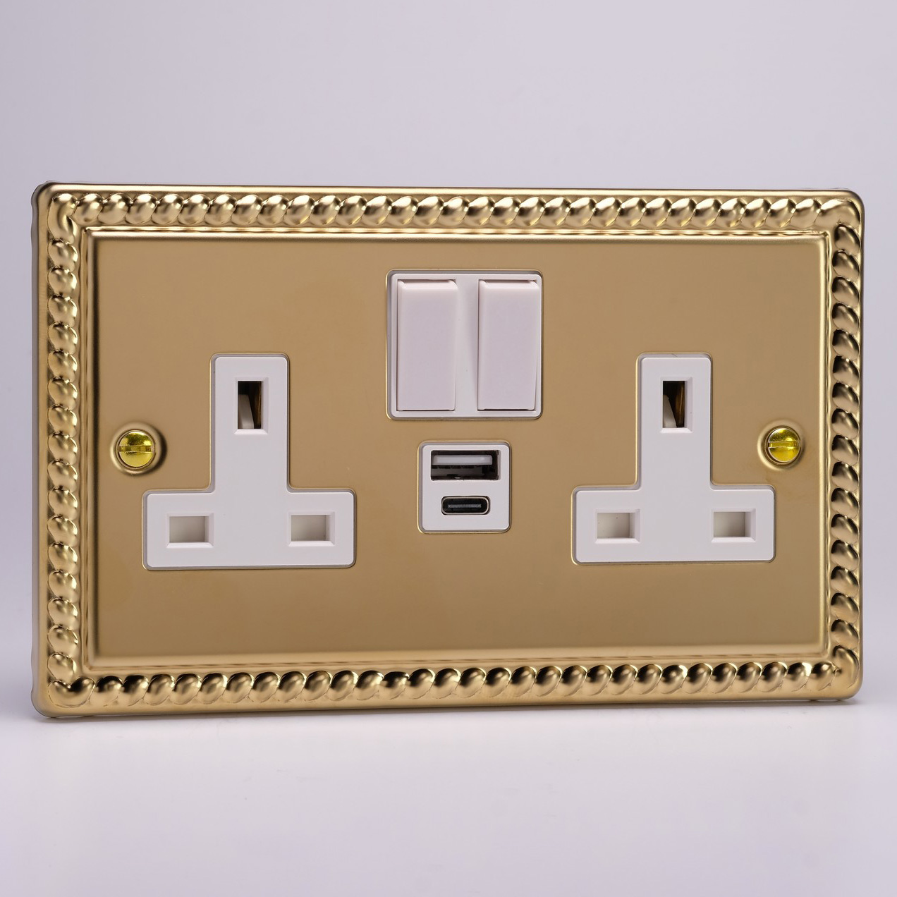 Varilight Classic Georgian Brass 2 Gang 13A Switched Socket with 1x USB ...