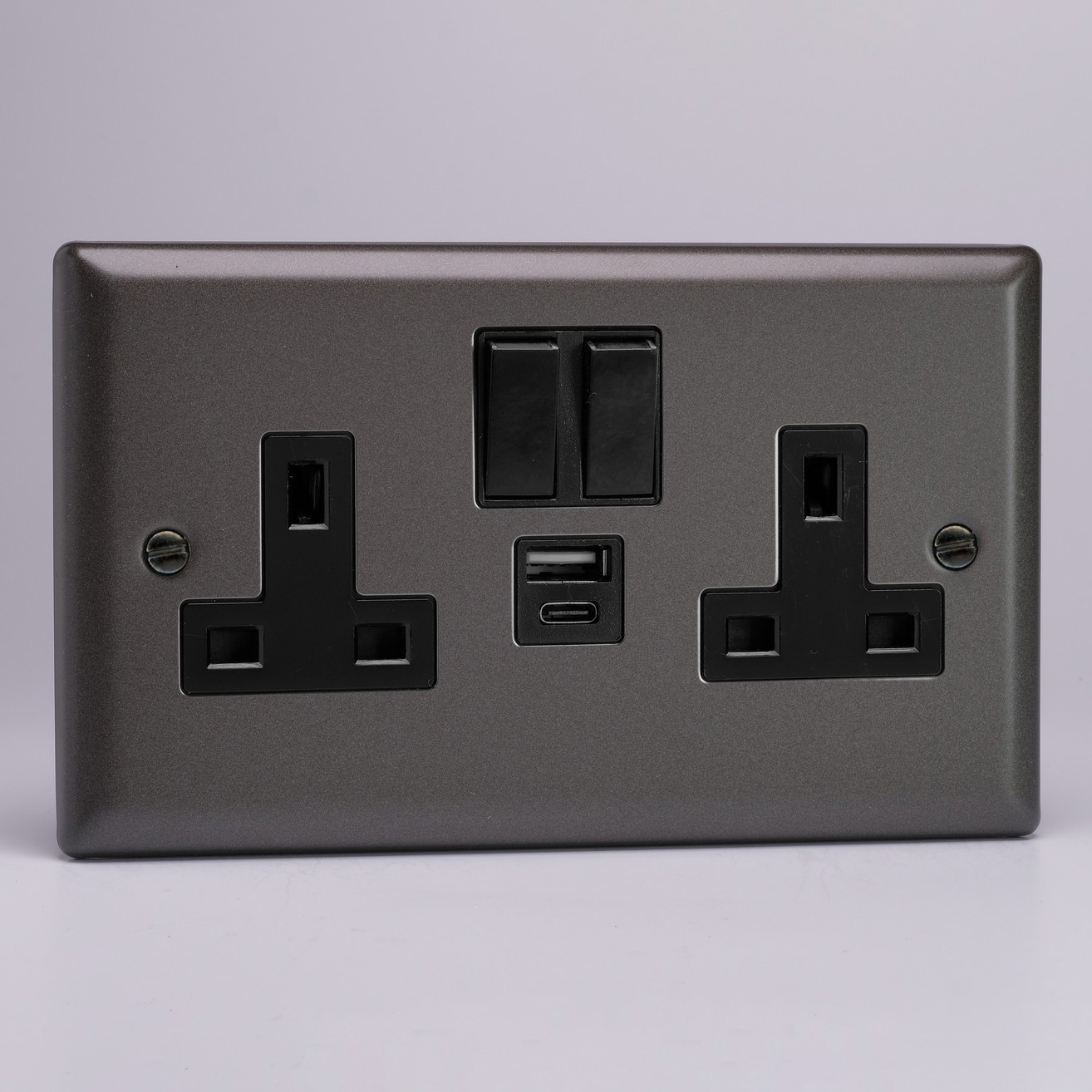 Varilight Classic Graphite 21 2 Gang 13A Switched Socket with 1x USB-A ...