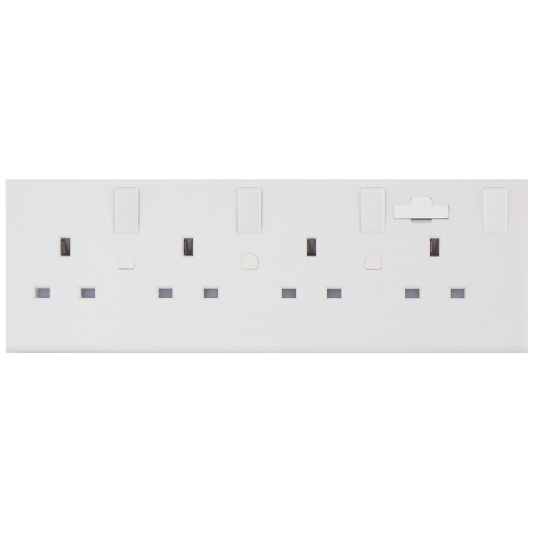 Selectric Square 13A Switched Converter Socket - Converts 1 or 2 Gang ...