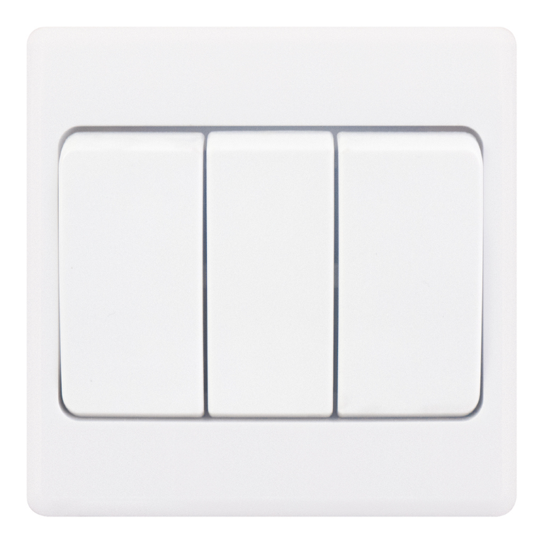 Selectric Smooth 3 Gang 10AX 2 Way Wide Switch | UKES