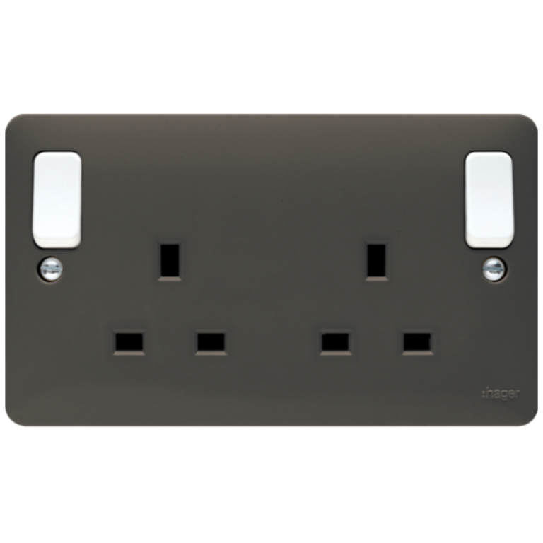 Hager Sollysta White Moulded Socket, 2 Gang DP Switched Dual Earth, c/w ...