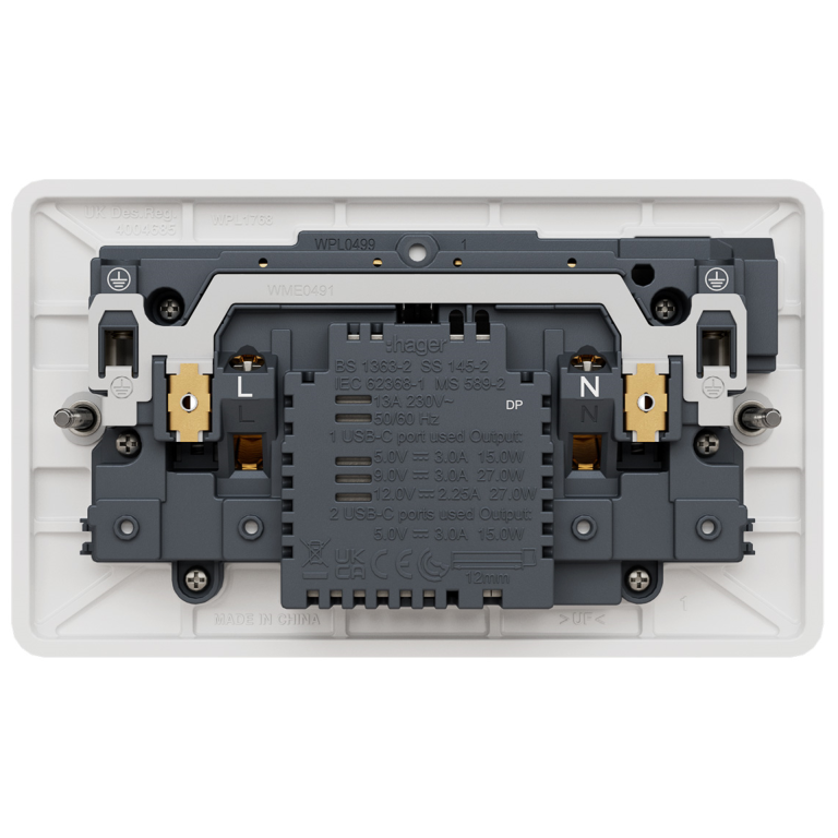 Hager Sollysta White Moulded Socket, 2 Gang DP Switched, c/w USB C+C ...