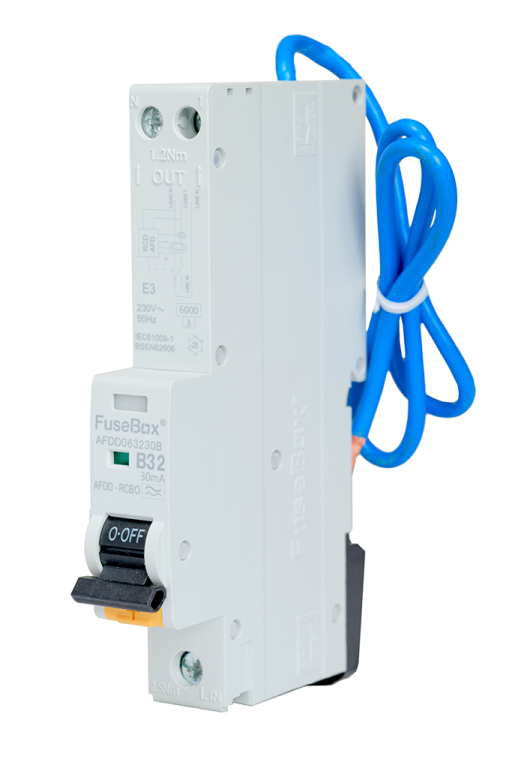 FuseBox 32A 30mA 1P+N Switched Type A AFDD RCBO | UKES