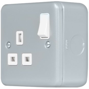 Click Metal Clad Pro Dusty Grey 1 Gang 13A Double Pole Switched Socket ...