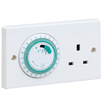 Greenbrook Timed socket 24 Hour mechanical white | UKES