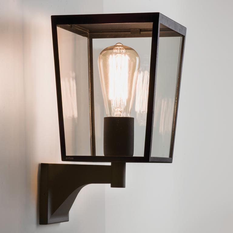 Astro Farringdon Black Outdoor Wall Light | UKES