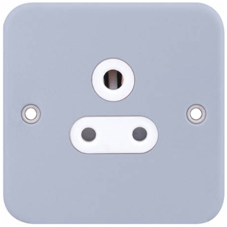 Selectric Metal Clad 1 Gang 5A Round Pin Socket | UKES