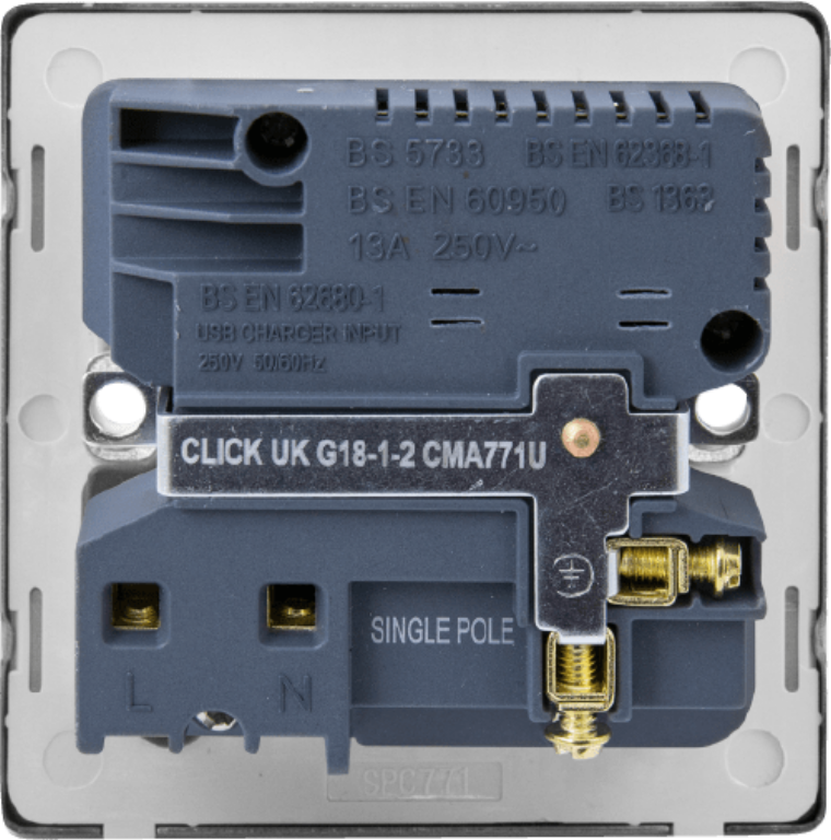 Click Definity Polar White 1 Gang 13A Ingot Switched Socket and 2.1A ...