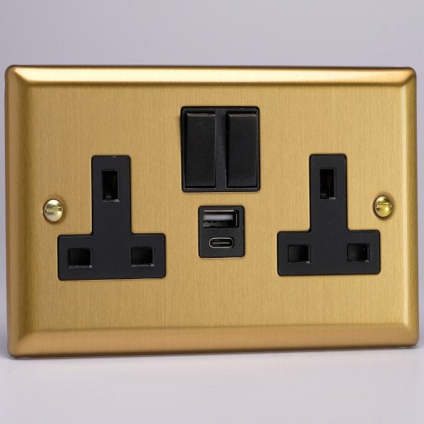 Varilight Classic Brushed Brass 2 Gang 13A Switched Socket with 1x USB ...