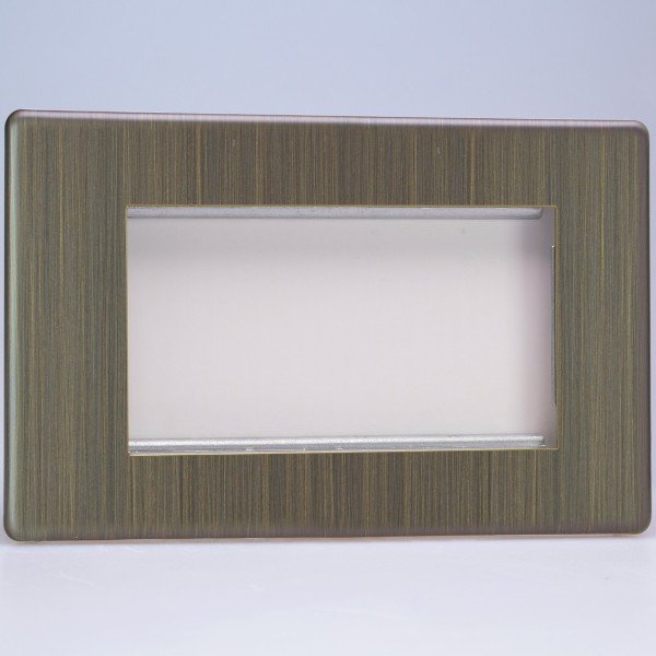 Varilight Urban Screwless Antique Brass 2 Gang Quad Aperture DataGrid ...