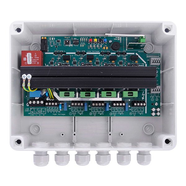 Wise Controls 240V 4x500W Scene Box Kit with Keypad, Key Fob, and Clear Lid | UKES