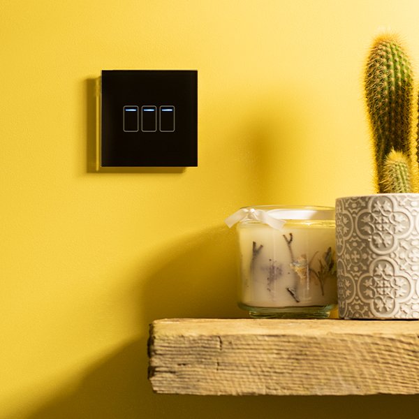Retrotouch Crystal 3 Gang 2 Way Touch Light Switch with Black Glass | UKES