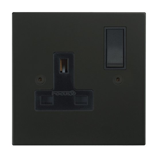 Focus SB Ambassador Square Corners 1 Gang 13A Switched Socket In Matt ...