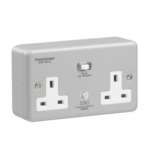 PowerBreaker Metalclad 2 Gang 13A Unswitched RCD Socket | UKES