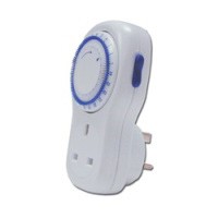 Greenbrook Timer 24 Hour Mechanical Plug in at UK Electrical Supplies