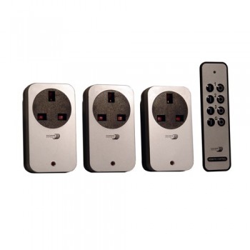 Byron HE330S Remote Control 3 Pack Socket Kit (silver) | UKES