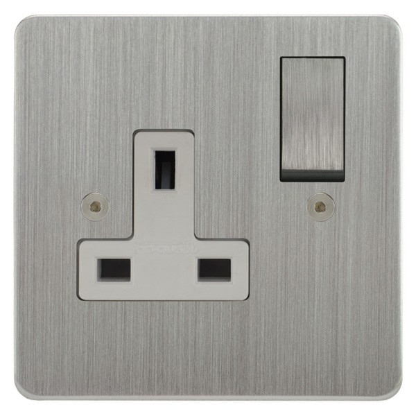 Focus SB Horizon HSC18.1W 1 gang 13 amp switched socket in Satin Chrome ...