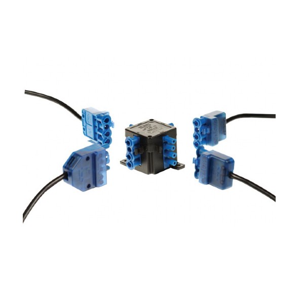 Click Flow 250V 20amp 1 in 3 out Connection Hub | UKES