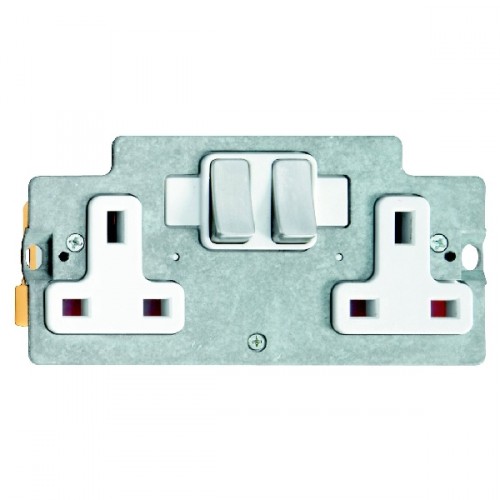 Hamilton GRID-IT 13A Double Pole Switched Socket Module with Satin ...