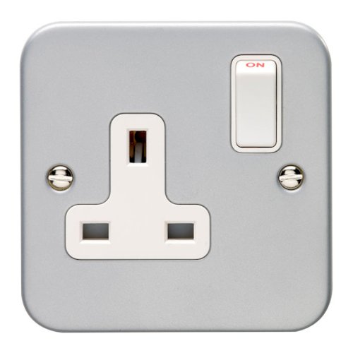 Eurolite Metal Clad 1 Gang 13A DP Switched Socket (MC1SO W) at UKES