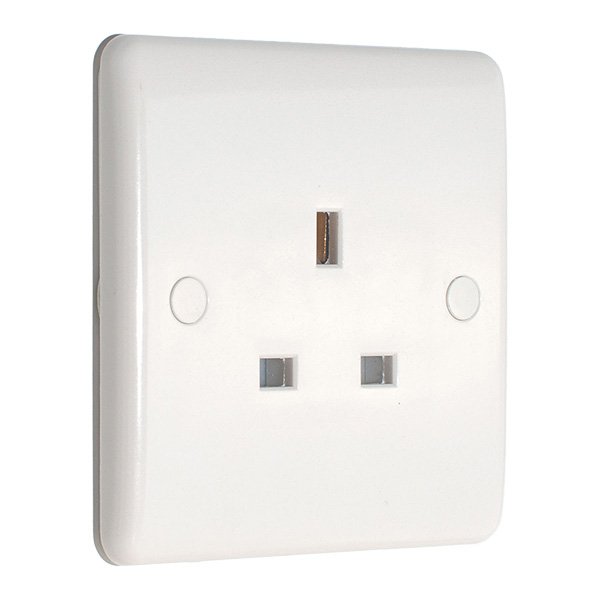 Eurolite Enhance White 1 Gang 13A Unswitched Socket | UKES